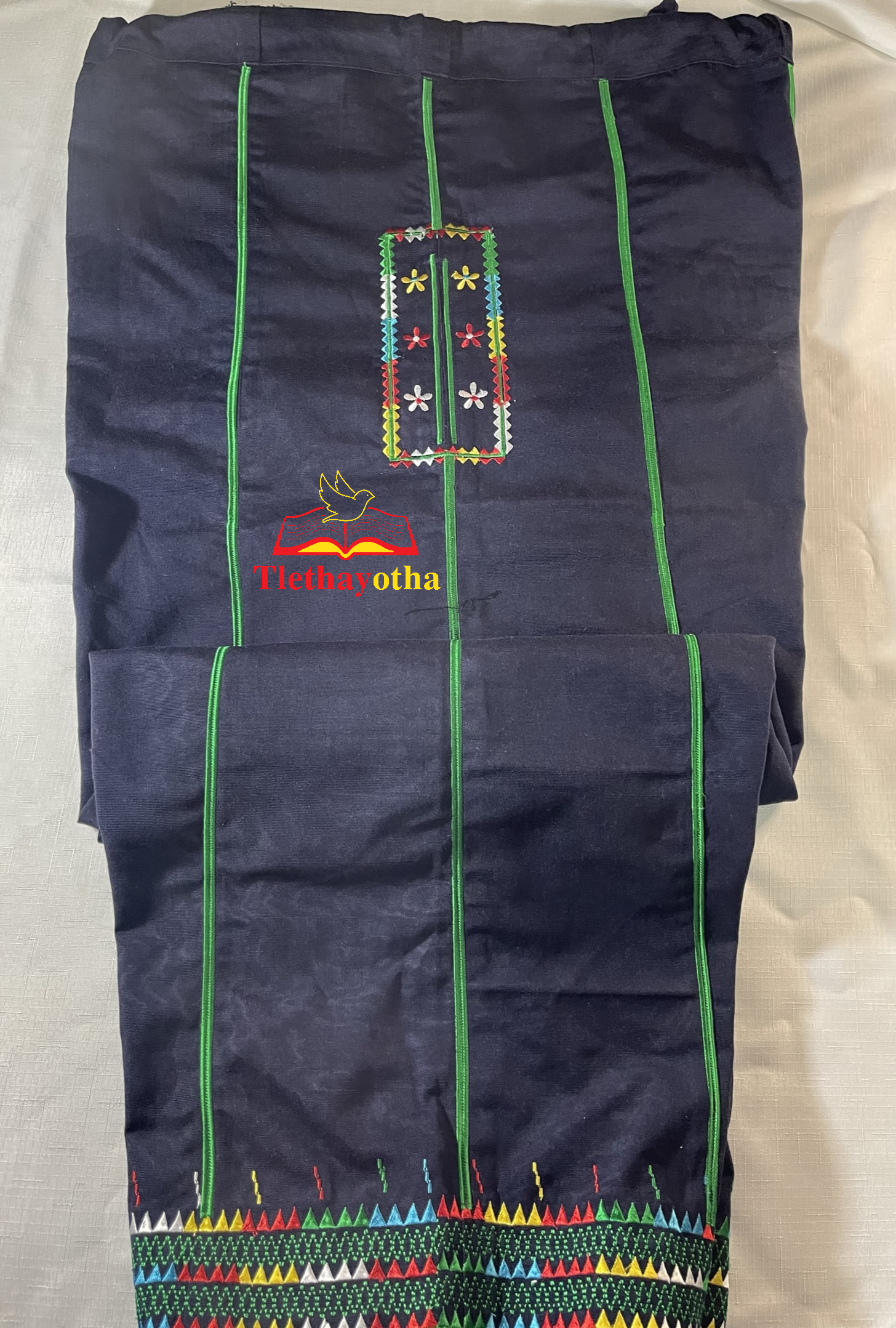 Men’s Assyrian Clothing | Assyrian Khomala Clothing | Tlethayotha